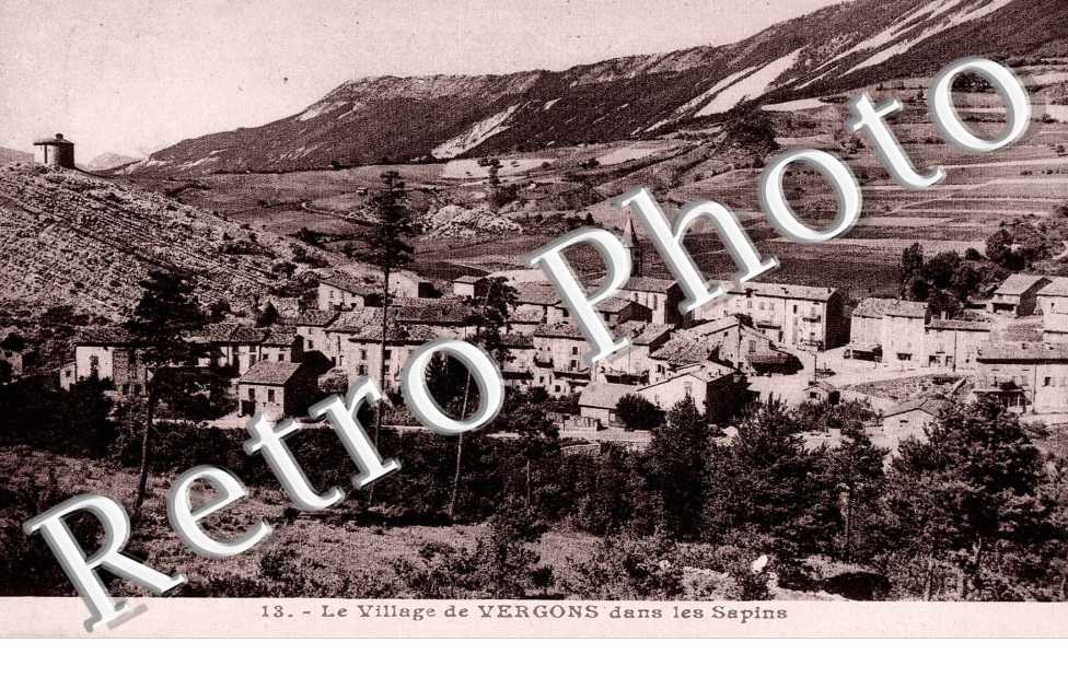 photo village ancien Le village 04 VERGONS