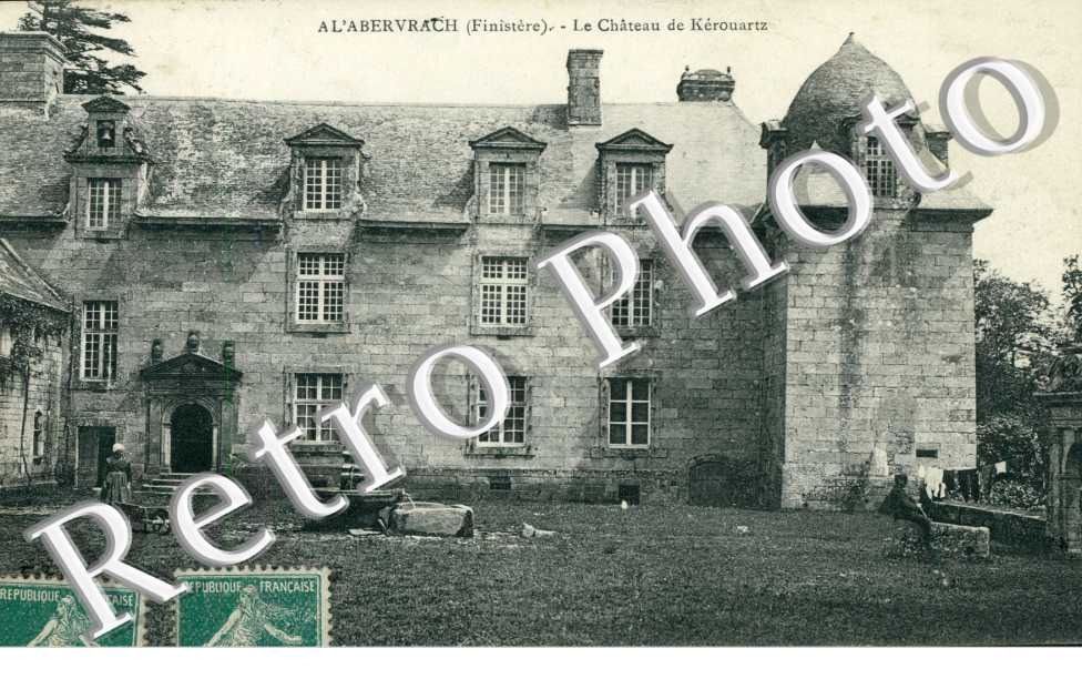 village autrefois Le Chateau de Kerouartz 29 LANDEDA village autrefois Le Chateau de Kerouartz 29 LANDEDA