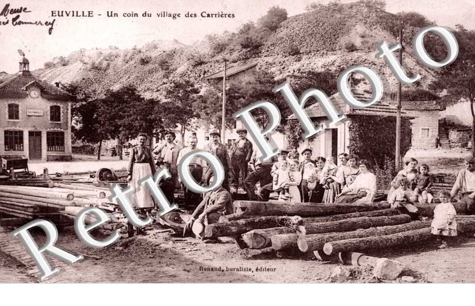 idée cadeau photo original un coin du village des carrieres 55 EUVILLE