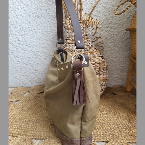 Sac besace toile militaire recyclée et simili cuir gris taupe - Un ...