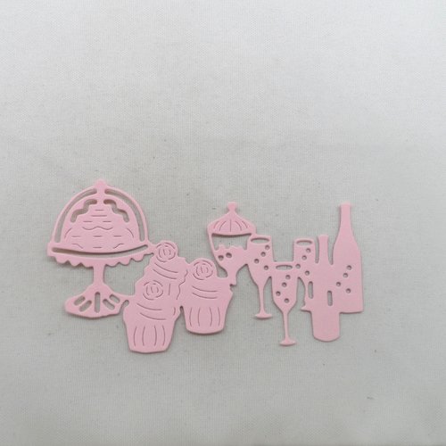 N°610 d'une "frise" buffet gâteaux verres bouteilles en papier rose ...