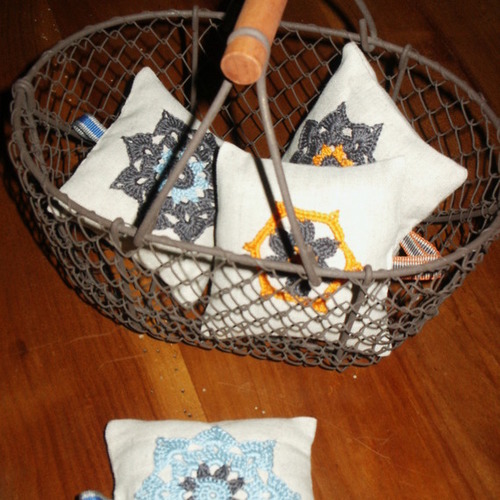 Petit sachet en lin et lavande - Un grand marché