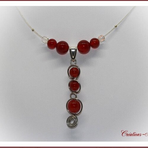 Collier en pierres naturelles :rouges-orangés - Un grand marché
