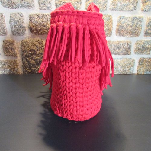 Sac panier rouge en trapilho - Un grand marché