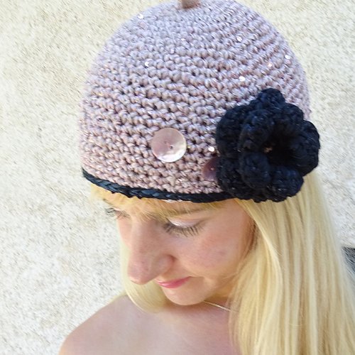 Bonnet femme mandarin - Un grand marché