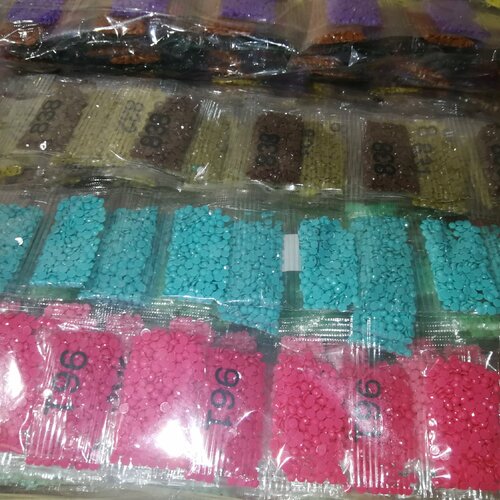 Diamants dmc n°162 (eau bleutée) ronds ou carrés - sachet de 200 perles ...