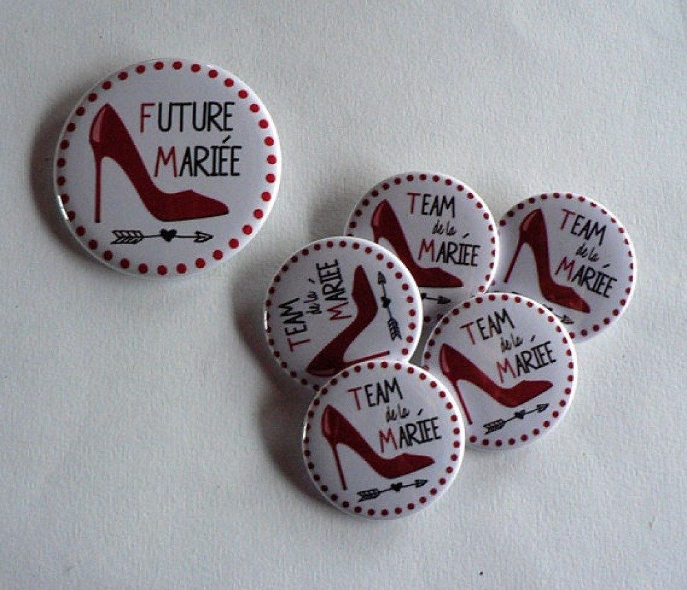 Badges 38mm evjf escarpin mariage team de la mariée. - Un grand marché
