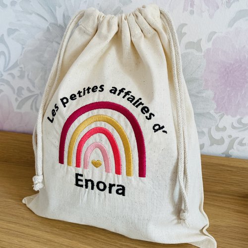 Pochon brodé et personnalisé au prénom de l’enfant 25x30cm modèle arc ...