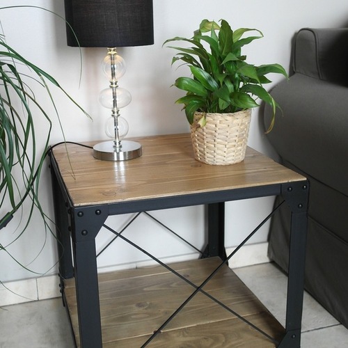 Petite table basse style loft bois et acier - Un grand marché