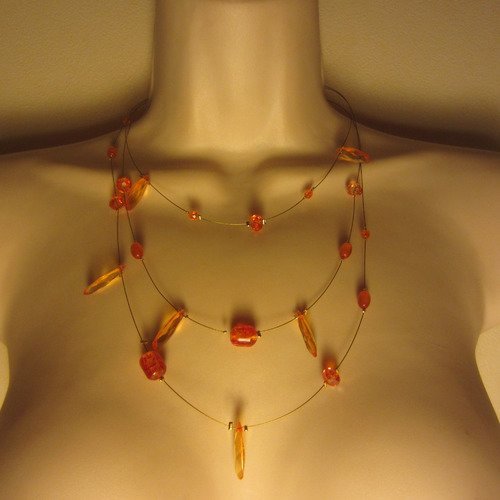 Collier orange multi rangs - Un grand marché