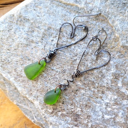 Des boucles d'oreille aériennes; esprit nature romantique avec ces ...