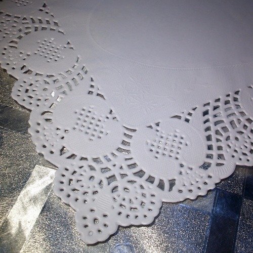 100 napperons dentelle en papier blanc cassé rectangle 36x24cm pour ...