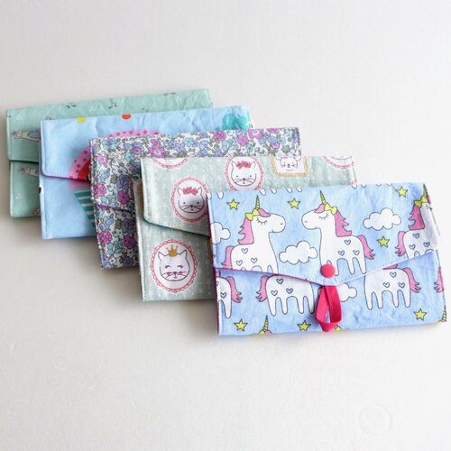 Pochette à barrettes et élastiques fillettes en tissu fantaisie tableau ...