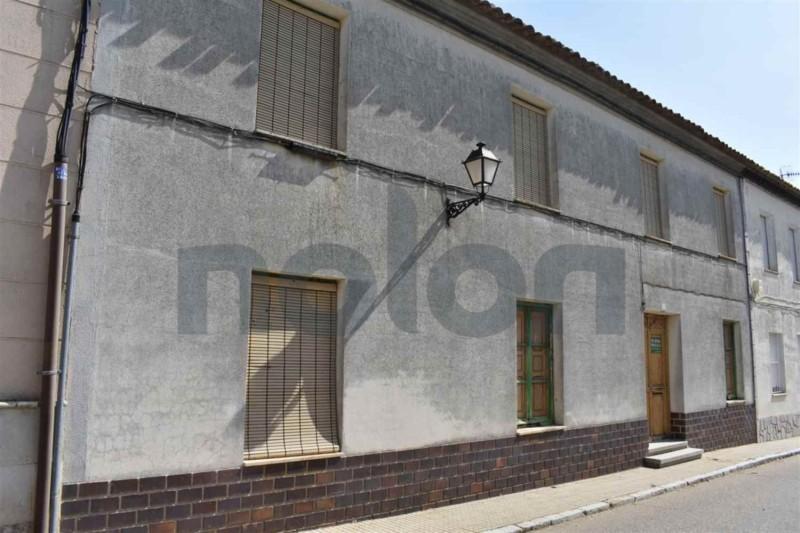 Terraced house for sale in Moral de la Reina, Ref: MGR-89372 ...