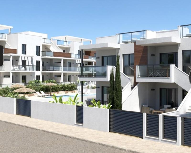 Bungalow en venta en Mil Palmeras, Pilar de la Horadada, Ref: N8580_RED ...
