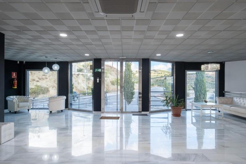 Nave en venta en Granada, Ref: RWW-V591 - SpainHouses.net