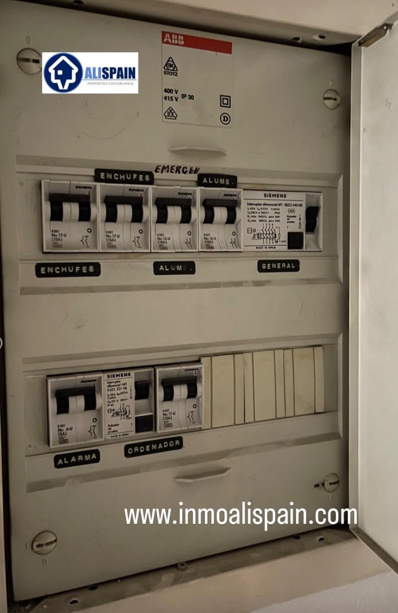 Lokal zum verkauf in Los Ángeles, Alicante, Ref: QXX-01001 ...