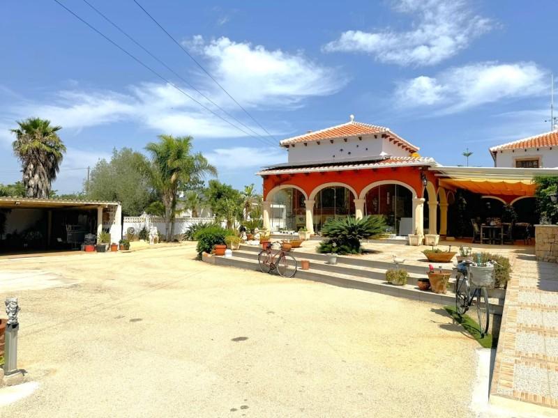 Chalet for sale in La Pedrera-Vessanes, Dénia, Ref: PVB-2033 ...