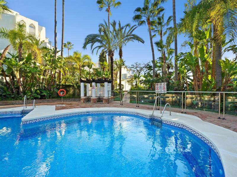 Dúplex en venta en Marbella, Ref: VCR-318-01499P - SpainHouses.net