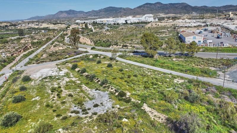 Parcela en venta en Cantoria, Ref: DML-95246 - SpainHouses.net