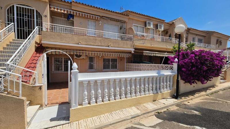 Bungalow à vendre à Torreblanca, Torrevieja, Ref: KGF-AG19MLSC1853975 ...