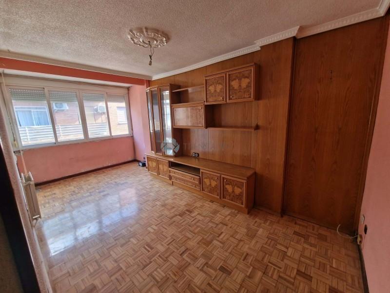 Flat for sale in Alcalá de Henares, Ref: BJPJ-TRCOK25481 - SpainHouses.net