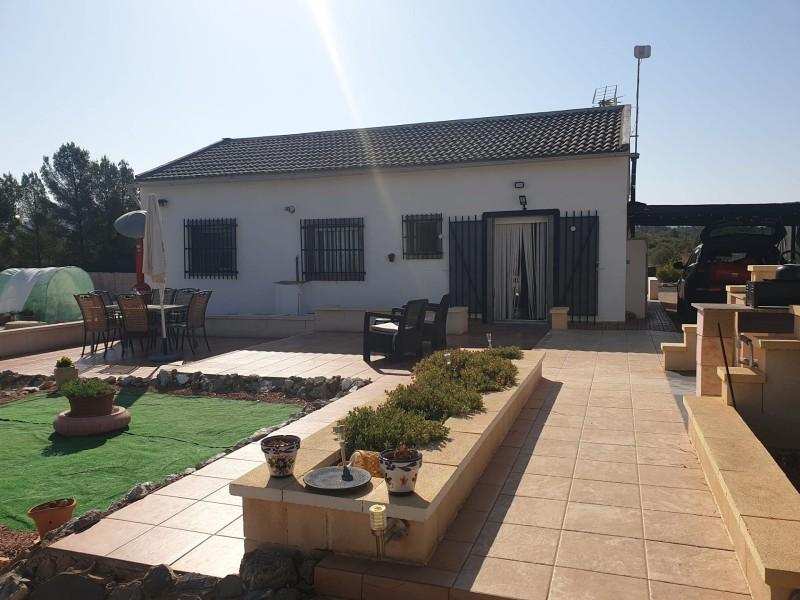 Chalet for sale in Sax, Ref: LEQ-IVD13819 - SpainHouses.net