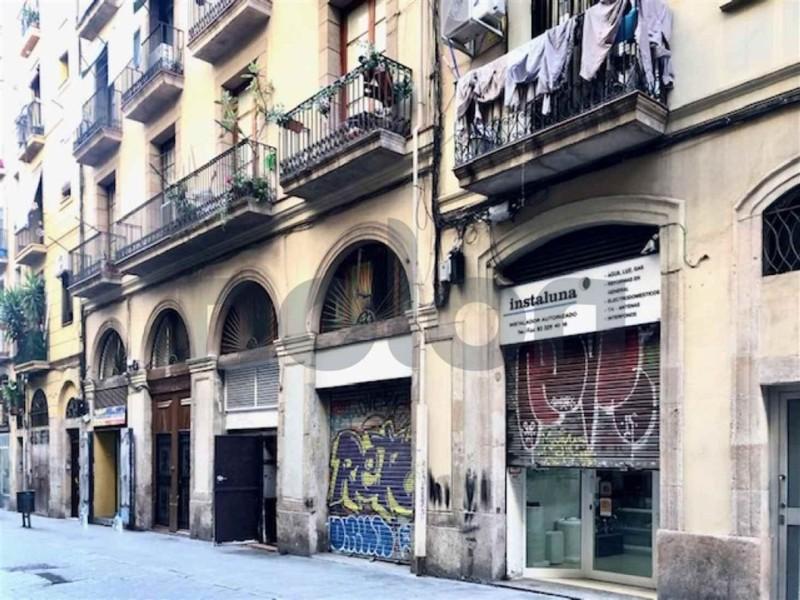 Premises for sale in El Raval, Barcelona, Ref: MGR-592581 - SpainHouses.net