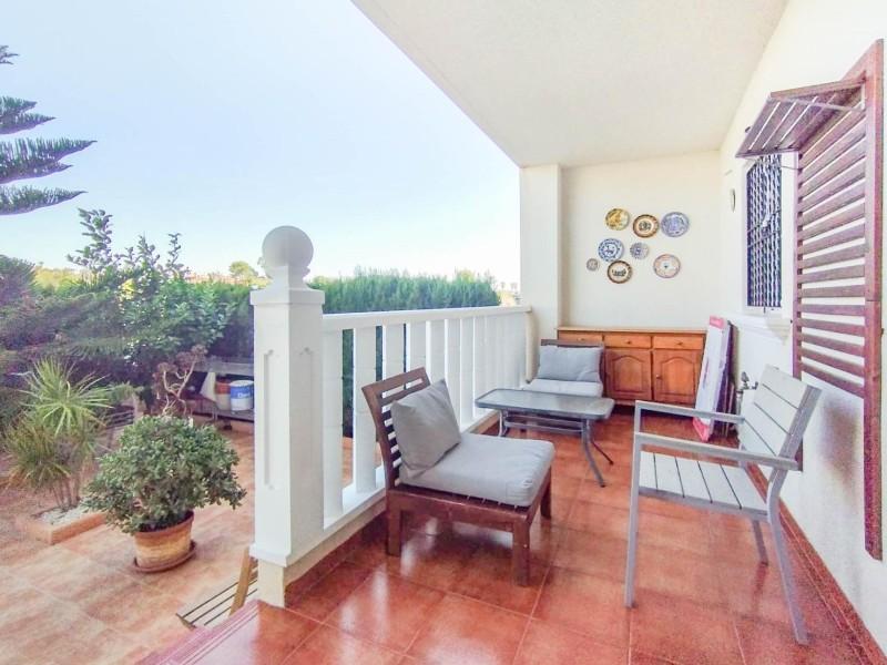 Bungalow for sale in Lomas de Cabo Roig-Los Dolses, Orihuela, Ref: GYAW-1215 - SpainHouses.net