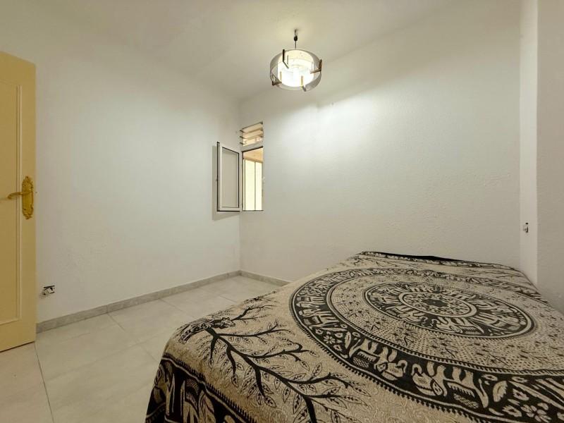 Apartment for sale in Centro Urbano, Benidorm, Ref: QUGW-LE2B ...