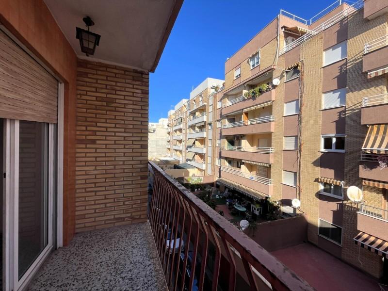 Woning te koop in Sagunto, Ref: UUK-12-45-02489 - SpainHouses.net