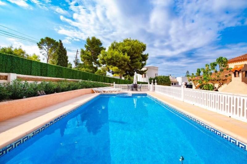 Chalet en venta en Calpe, Ref: YJT-IED196 - SpainHouses.net