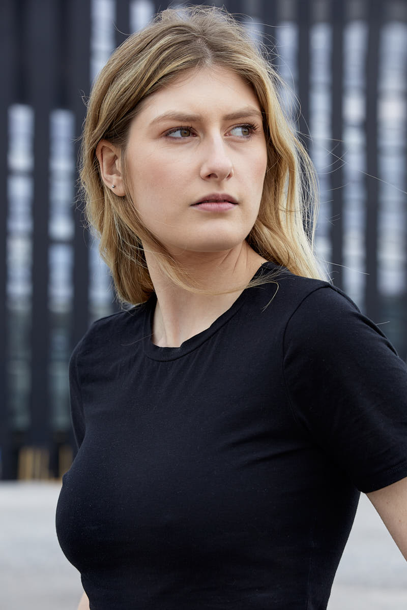 Profil de Ellie Bellini | Comedien.be